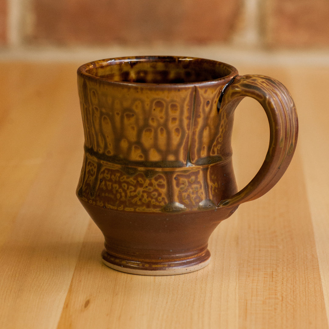 Mug in Brown Ash | Black Glaze – Royce Yoder